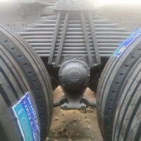 China Driver Seat Air Suspension Seat Heavy Duty Towing Tractor Truck 490HP HOWO Customized for sale