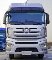 China Heavy Duty 6x4 Tractor Towing Vehicle with Air Suspension Seat and Hydraulic Steering for sale