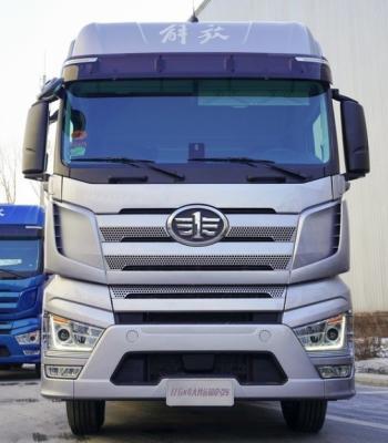 China Heavy Duty 6x4 Tractor Towing Vehicle with Air Suspension Seat and Hydraulic Steering for sale