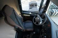 China Heavy Duty 6x4 Tractor Towing Vehicle with Air Suspension Seat and Hydraulic Steering for sale