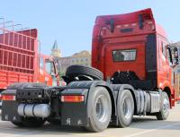 China 31-40t Load Capacity Heavy Duty Tractor Truck with Air Suspension and 420HP Engine for sale