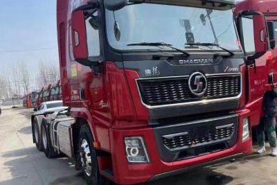 China 6 Months After-sales Service Heavy Duty Tractor for Hauling Semi Trailer ZZ4257N3247E1H for sale