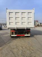 China 8.5x2.6x3.6m Heavy Duty Dump Truck with Sinotruk Chassis Durable 4-6L Engine Capacity for sale