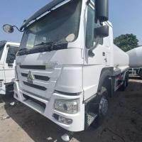 China Hydraulic Steering with Power Assistance Heavy Duty HOWO 336 Series Sprinkler Truck for sale