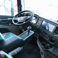 China High Capacity Air Suspension Seat CNG Tractor for Heavy Duty Towing Load Capacity 31-40t for sale