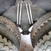 China Power-Assisted Garbage Truck with Sinotruk Chassis Shacman and Air Conditioner Cab for sale