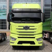 China Heavy Duty Tractor Trailer Towing Truck with 400L Fuel Tank and 351-450hp Horsepower for sale