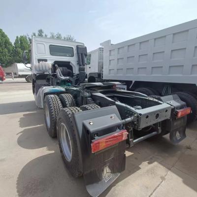 China Customization in Africa Sinotruk HOWO 371HP 6X4 10 Wheeler Trailer Head Tractor Truck for sale