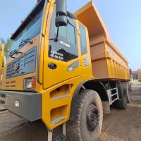 China Sinotruck Rhd Right Hand Driving LHD 6X4 100t Loading Dump Truck Tipper Truck for ≤5 Seats for sale