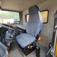 China Sinotruck Rhd Right Hand Driving LHD 6X4 100t Loading Dump Truck Tipper Truck for ≤5 Seats for sale