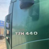 China Environmentally Friendly Transportation Truck T7h with Green and Heavy Duty Design for sale