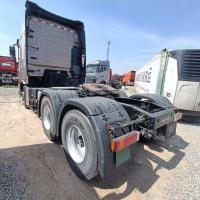 China Upgrade Your Fleet with Dongfeng Tianlong 560 Elite Edition and Carbon Steel Cargo Box for sale