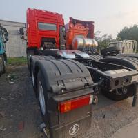 China 440HP Shacma Heavy Duty Tractor Truck for Towing Semi Trailer Made of Carbon Steel for sale