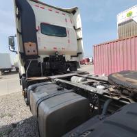 China 10 Wheeler Tractor Trucks and Transport Trucks with Package Gross Weight 7500.000kg for sale