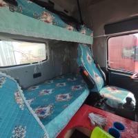 China 10 Wheeler Tractor Trucks and Transport Trucks with Package Gross Weight 7500.000kg for sale