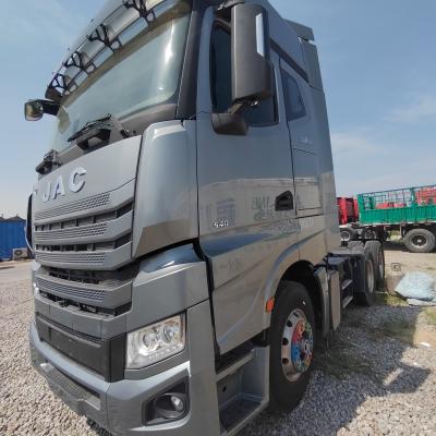 China JAC 540 Heavy Truck 560HP 6X4 Tractor with Air Suspension Seat and Hydraulic Steering for sale
