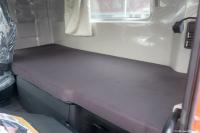 China Air Suspension Seat Shacman 6X4 Heavy Duty Transport Truck for Towing Semi Trailer Online for sale