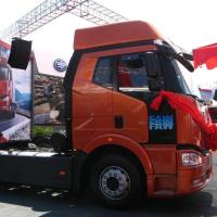 China 460HP Heavy Duty FAW Jh6p 6X4 Diesel Euro 3 Tractor Truck with 12m*2.55m*4m Dimensions for sale