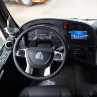 China Advanced 31-40t Load Capacity Air Suspension Seat Tractor Truck with 1000L Fuel Tank for sale