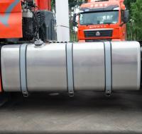 China Hydraulic Steering Sinotruck 6X4 Tractor for Towing Semi Trailer Used Tractor Truck for sale