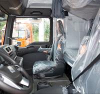 China Air Suspension Seat and 600L Fuel Tank Perfect Combination for Towing Semi Trailer for sale