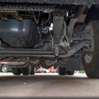 China Air Suspension Seat and 600L Fuel Tank Perfect Combination for Towing Semi Trailer for sale