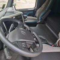 China Heavy Duty Transportation FAW Diesel Truck with 400L Fuel Tank and Hydraulic Steering for sale