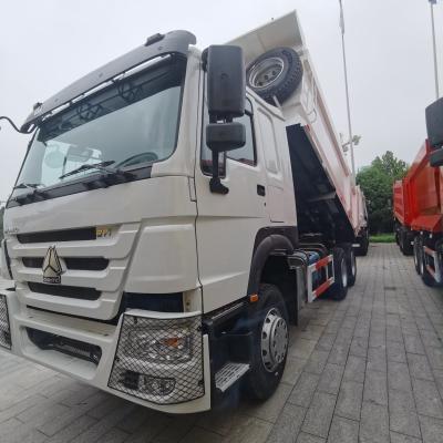 China 1100cm * 250cm * 345cm Package Size Tipper Truck with Front Lifting Style Dumping Type for sale