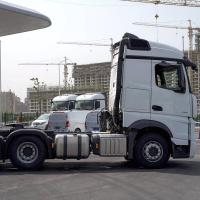 China Mercedes Actros Heavy Truck 510HP 6X4 Tractor Model 2651 LS with Tubeless Tire Design for sale