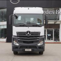 China Manual Transmission Type Towing Tractor for Mercedes Benz Truck Hauling Vehicles for sale