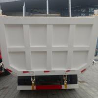 China Robust Used Dump Truck with Hydraulic Steering and Manual Transmission at Affordable for sale