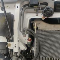China Manual Transmission Dump Truck with Tyres and Hydraulic Power Assistance Steering for sale