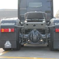 China Customized Sinotruck HOWO 400HP Heavy Duty Tractor Trailer with 1000L Fuel Tank Diesel for sale