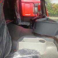 China Tubeless Tire Design Sinotruk and Hydraulic Steering for Dependable Commercial Chassis for sale