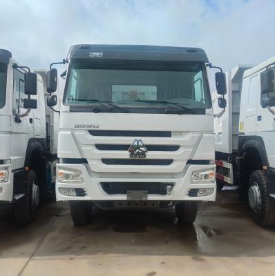 China 30 Tons Scraper or Rhd Manual Dump Truck for Large-Scale Construction Projects for sale