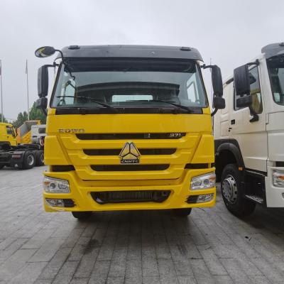 China Air Suspension Seat Diesel Tractor Truck with 400L Fuel Tank and 31-40t Load Capacity for sale