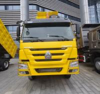 China 400L Fuel Tank 371HOWO Truck Tractor with Tubeless Tire Design and 8L Engine Capacity for sale