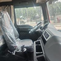 China Trailer Truck with Air Suspension Seat for Towing Engine Capacity ＞8L and Heavy Duty for sale