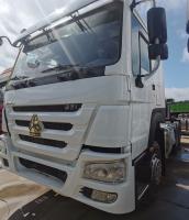 China Towing Semi Trailer 371HP HOWO Heavy Duty Tractor with 1000L Fuel Tank Euro2/Euro3/Euro4 for sale