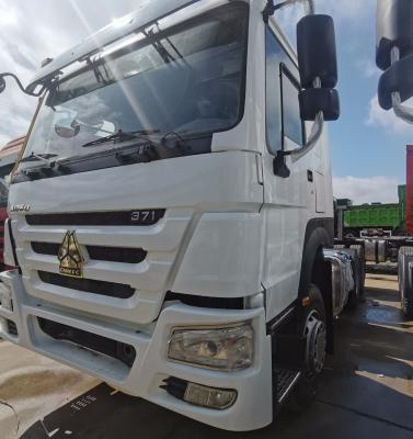 China Effortless Driving Air Suspension Seat and 600L Fuel Tank for Heavy Duty Sitrak Truck for sale
