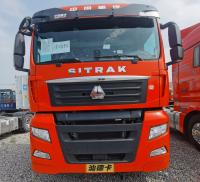 China Sinotruck Tractor Truck Sales Manual Transmission Type and 1000L Fuel Tank for Towing for sale