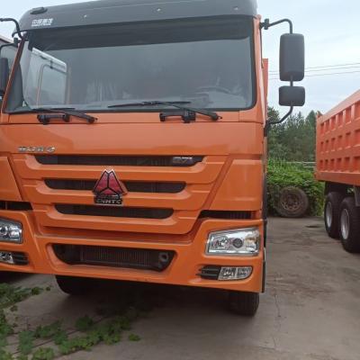 China Durable Construction Vehicle Sinotruk Chassis 371HP Hydraulic Steering Truck for GCC for sale