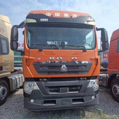 China Customized Request Heavy Duty Sinotruk HOWO 6X4 Tractor Truck for Transport Needs for sale