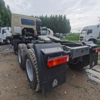 China US Discounted HOWO Tractor Truck with 1000L Fuel Tank and Comfortable Driver Seat for sale