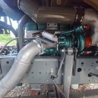 China US Discounted HOWO Tractor Truck with 1000L Fuel Tank and Comfortable Driver Seat for sale