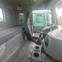 China 11L Displacement White Truck with Hydraulic Braking System and 400-600L Fuel Tank for sale