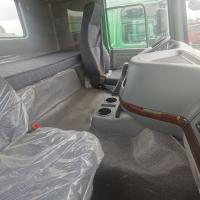 China Newbase Pre-Owned Heavy Duty Truck with 400-600L Fuel Tank and Durable Tires for sale