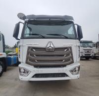 China Customized Sinotruk Heavy Duty Truck with 1000L Fuel Tank Driver Seat Air Suspension Seat for sale