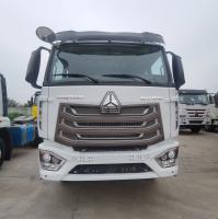China 1000L Fuel Tank Semi Trailer Towing Sinotruck Trailer Truck with Customization Option for sale