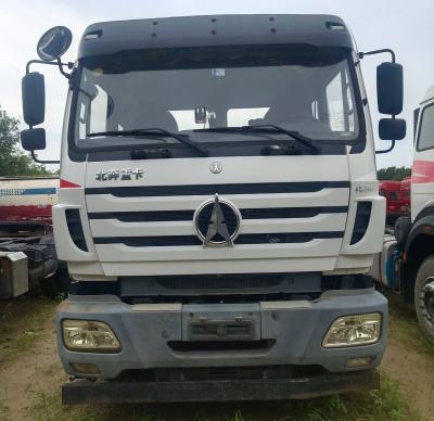 China Second-Hand Heavy-Duty Transport Beiben 6 * 4 Tractor Truck with Euro3 Emission Standard for sale